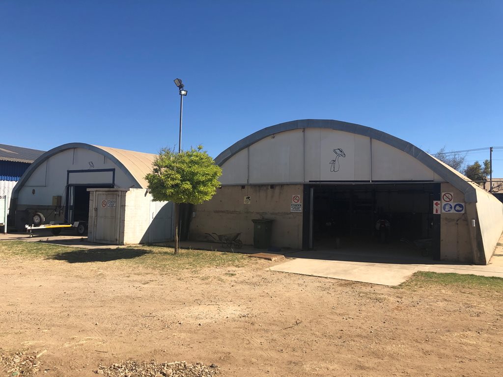 For Sale - Ubique Auctioneers